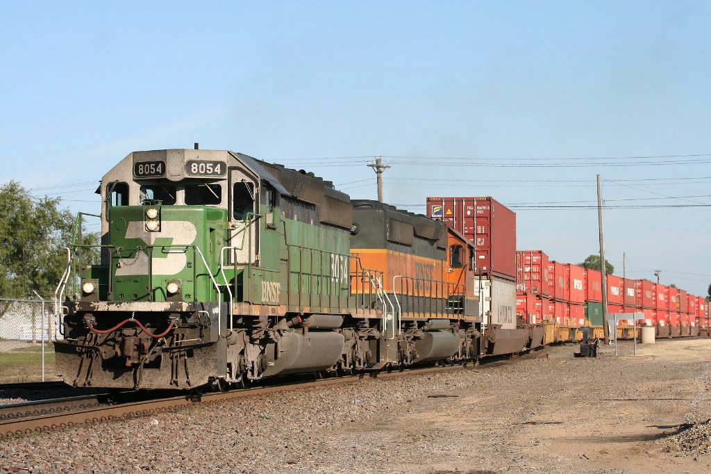BNSF 8054